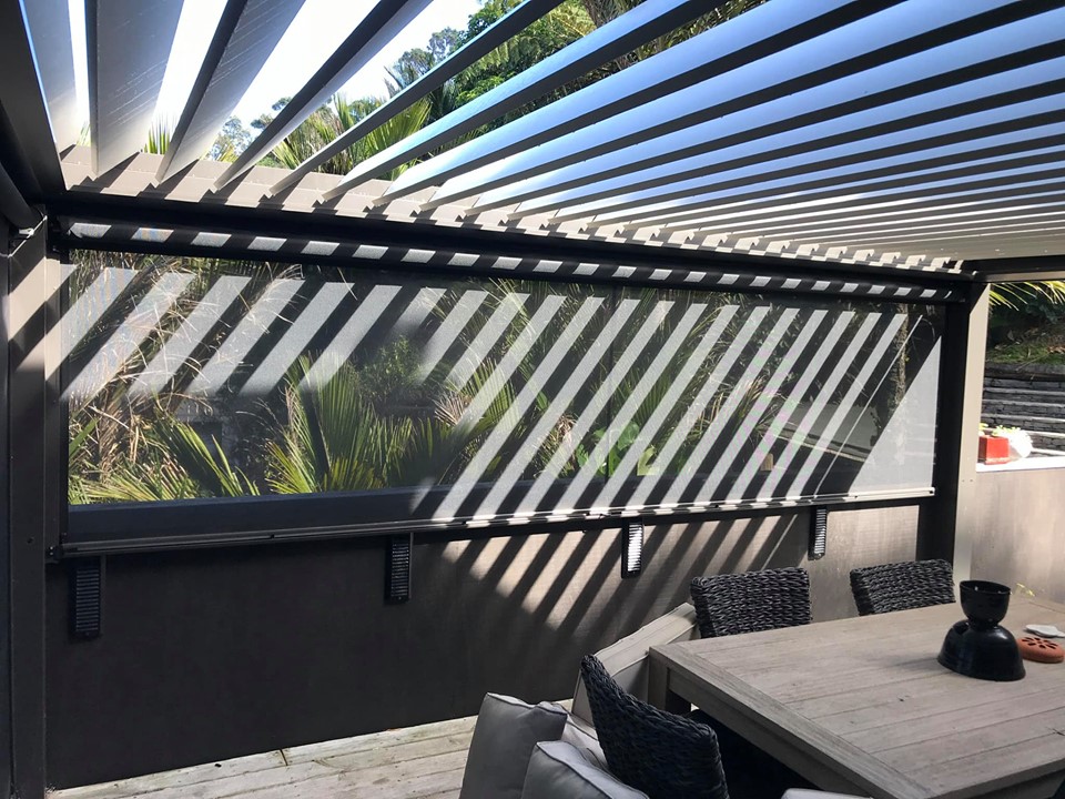 Silverdale Outdoor Screen - Dynamic Outdoor Solutions
